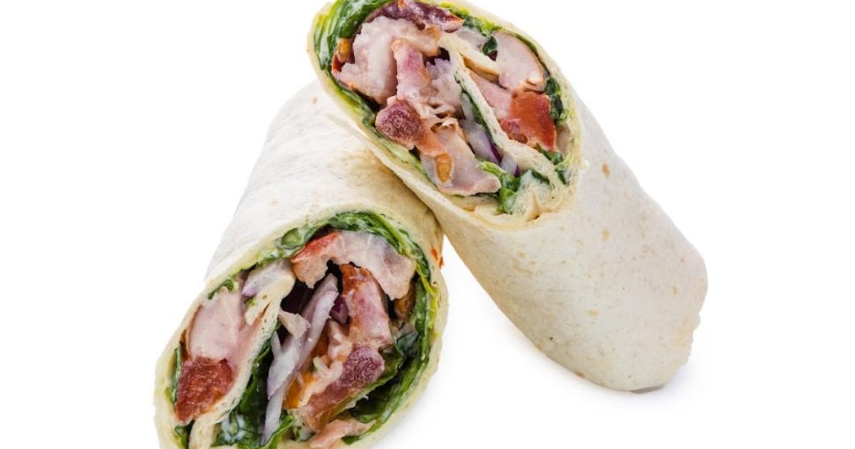 Pappudia Tortilla mit geräuchertem Hähnchenfleisch, Chili-Mayonnaise ...